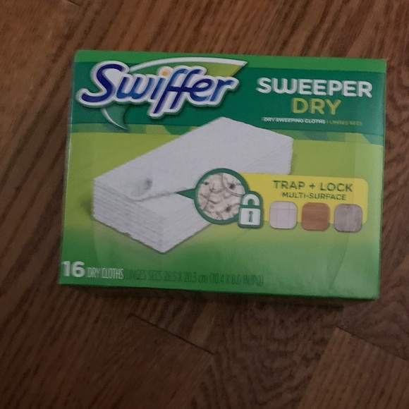 Swiffer | Other | Swiffer Sweeper Dry Cloths Green And White Packaging ...